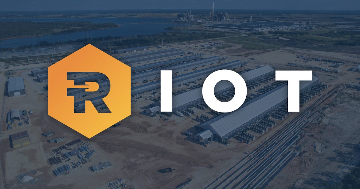 Riot Platforms centros de datos y su impacto - Coin Watcher